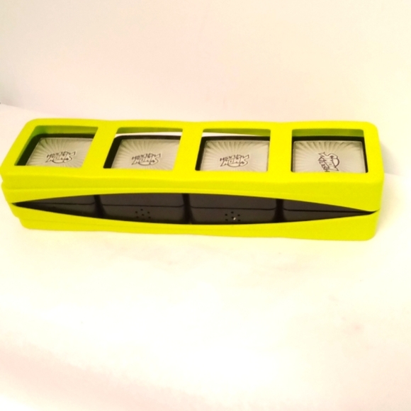 Hasbro | Toys | Hasbro Simon Flash Electronic Memory Hand Held Game ...